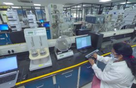 360 Degree Virtual Tour | Pharmaceutical Analytical Services Lab