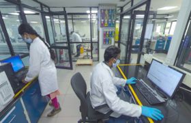360 Degree Virtual Tour | Pharmaceutical Analytical Services Lab